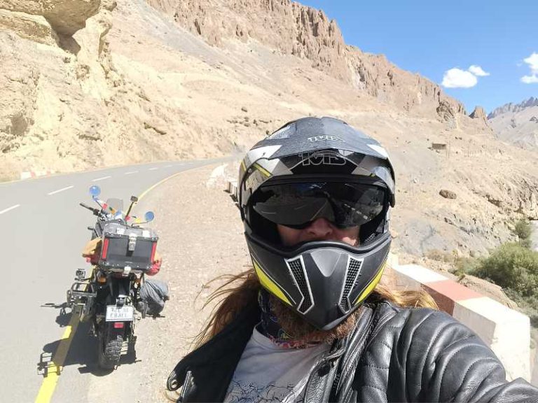 Royal Enfield Himalayan 411 ADV Touring Bike Review